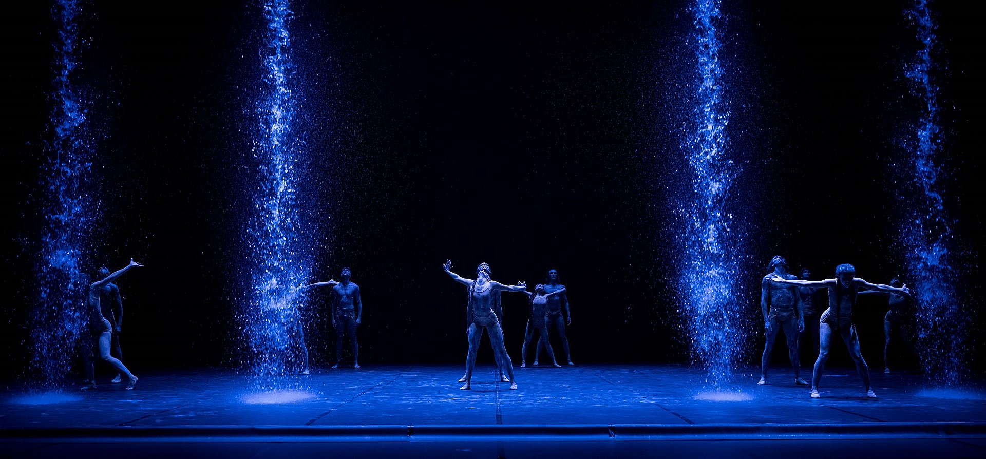 BALLET DE DORTMUND (Xin Peng Wang) - Klemark Espectáculos Teatrales